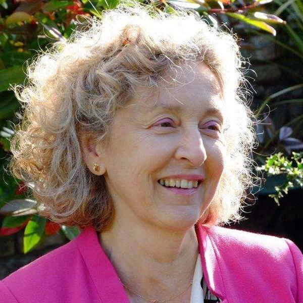 Hélène Kerillis | Autrice - Festival du livre de jeunesse Rouen